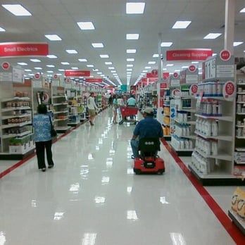 TARGET - Updated October 2025 - 68 Photos & 34 Reviews - 3867 Promenade ...