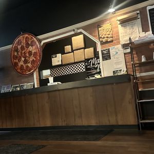 GRANDE PIZZA - Updated June 2025 - 60 Reviews - 301-315 S Blakely St ...