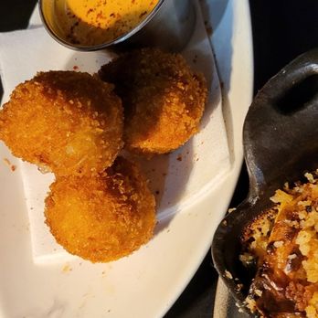 THE IBERIAN PIG - Updated February 2025 - 1882 Photos & 1657 Reviews ...