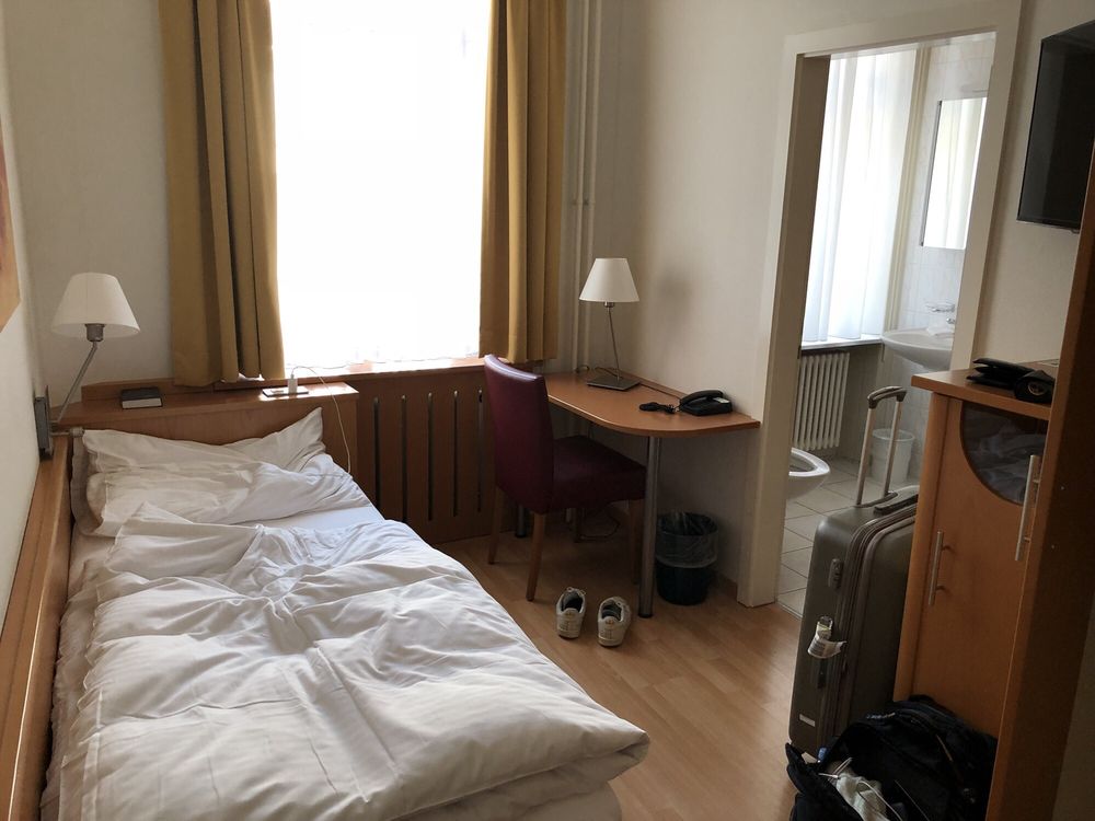 HOTEL-RESTAURANT ROCHAT - Updated September 2025 - 10 Photos ...