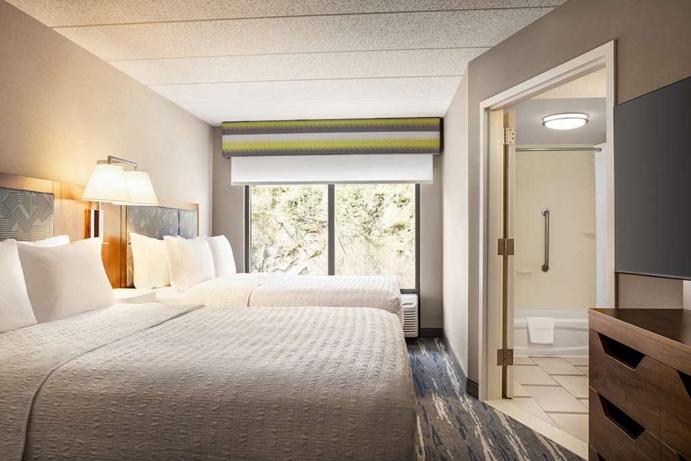 HAMPTON INN SHELTON - Updated January 2026 - 217 Photos & 74 Reviews ...