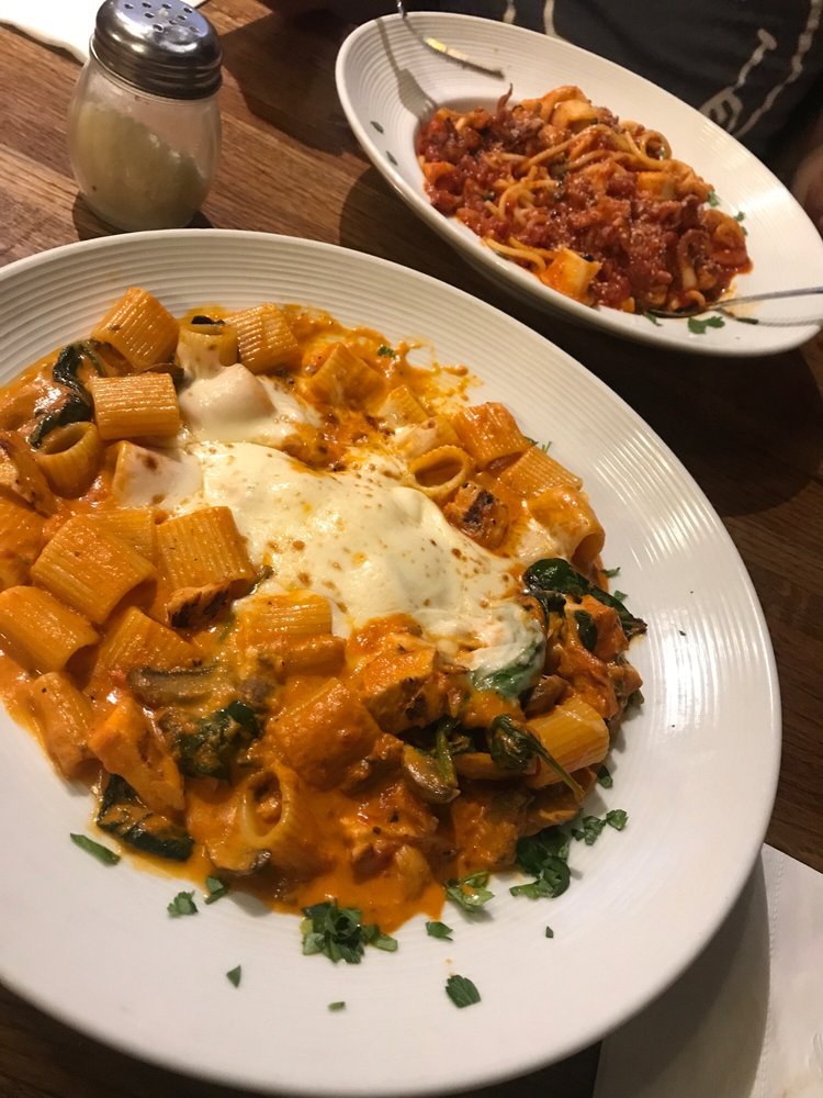 ALFREDO’S PIZZERIA - 60 Photos & 132 Reviews - 1679 Middle Country Rd ...