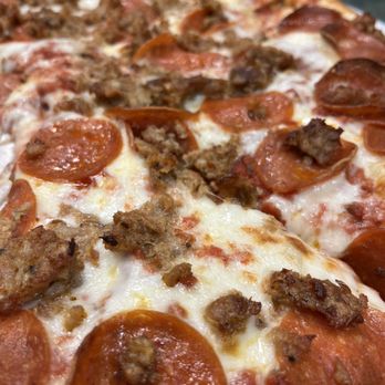 RIZZO’S PIZZERIA - Updated September 2025 - 248 Photos & 408 Reviews ...