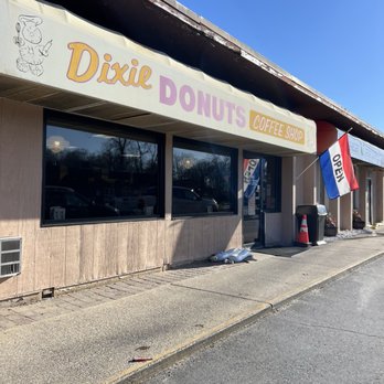 DIXIE DONUTS - Updated January 2026 - 66 Photos & 107 Reviews - 275 W ...