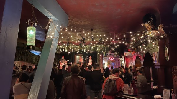 BOTTOM OF THE HILL - 164 Photos & 572 Reviews - 1233 17th St, San ...