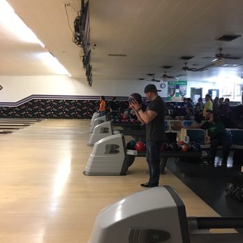 FIRS BOWL - Updated January 2026 - 14 Photos & 25 Reviews - 1950 River ...