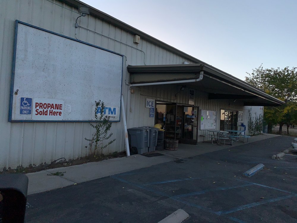 Sunshine Summit Market And Gas, Warner Springs | Roadtrippers