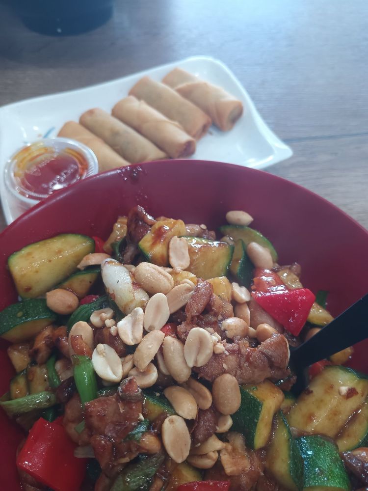 NORA ASIAN FRESH - 13 Photos & 27 Reviews - 4015 E Bell Rd, Phoenix ...