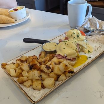 FIRST WATCH - Updated August 2024 - 148 Photos & 126 Reviews - 1355 E ...