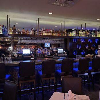 DAL RAE RESTAURANT - Updated June 2024 - 2550 Photos & 1895 Reviews ...