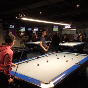MASTER Q BILLIARD & LOUNGE - 21 Photos & 31 Reviews - 20 Apple Creek ...