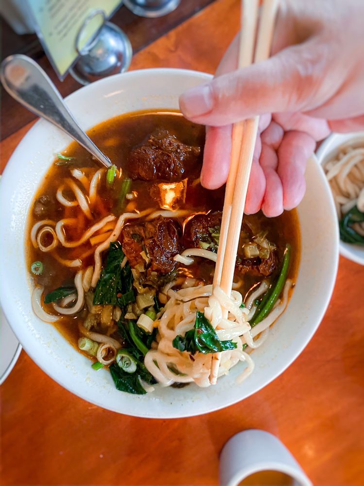 MR CHU CHINESE CUISINE - 102 Photos & 134 Reviews - 44 Sr 10, East ...