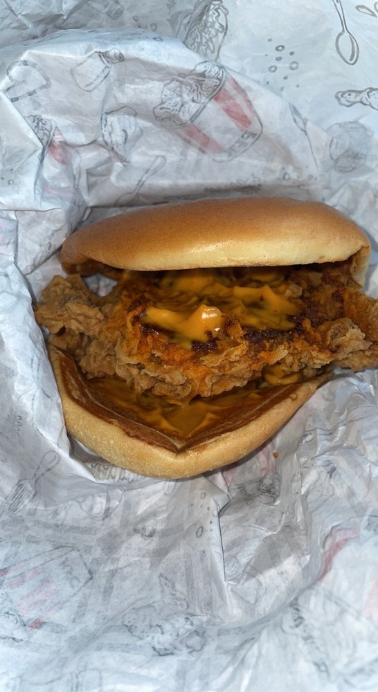 KFC - Updated August 2025 - 23 Photos & 25 Reviews - 5863 Highway 7 E ...