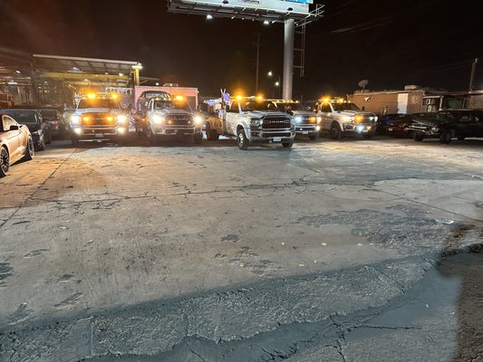 BLUE STAR TOWING & RECOVERY - Updated November 2025 - 14 Photos & 57 ...