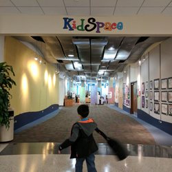 GAIL BORDEN LIBRARY - 44 Photos & 38 Reviews - 270 N Grove Ave, Elgin ...