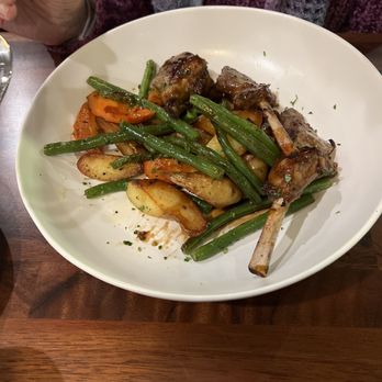 STATION 202 RESTAURANT & BAR - Updated June 2024 - 61 Photos & 16 ...