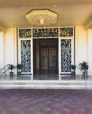 ISKCON OF HOUSTON - Updated July 2025 - 23 Photos - 1320 W 34th St ...