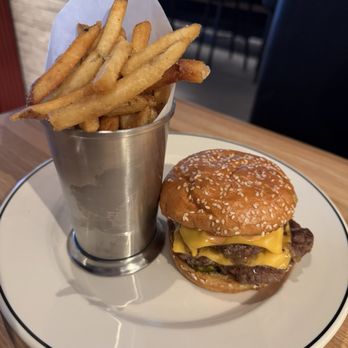 DOC B’S RESTAURANT - Updated May 2025 - 52 Photos & 35 Reviews - 25 ...