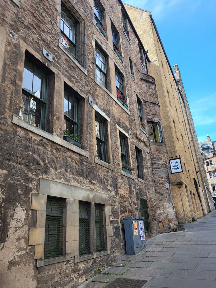 HIGH STREET HOSTEL - Updated September 2024 - 40 Photos & 16 Reviews ...