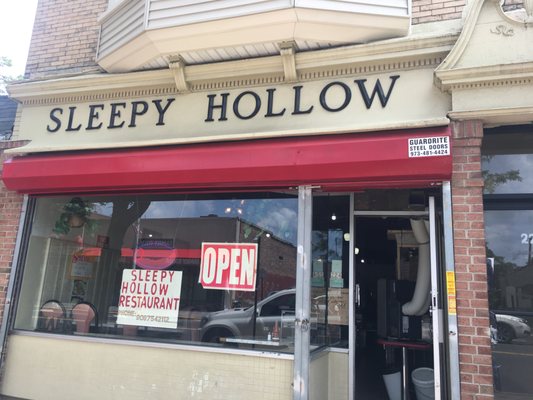 SLEEPY HOLLOW LUNCHEONETTE - 10 Photos - 224 E Front St, Plainfield ...