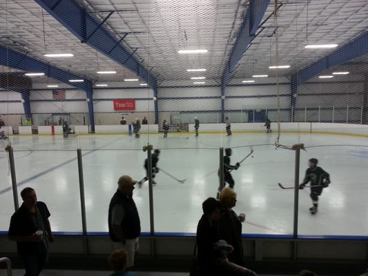 PITTSBURGH ICE ARENA - Updated October 2025 - 700 Craigdell Rd, New ...