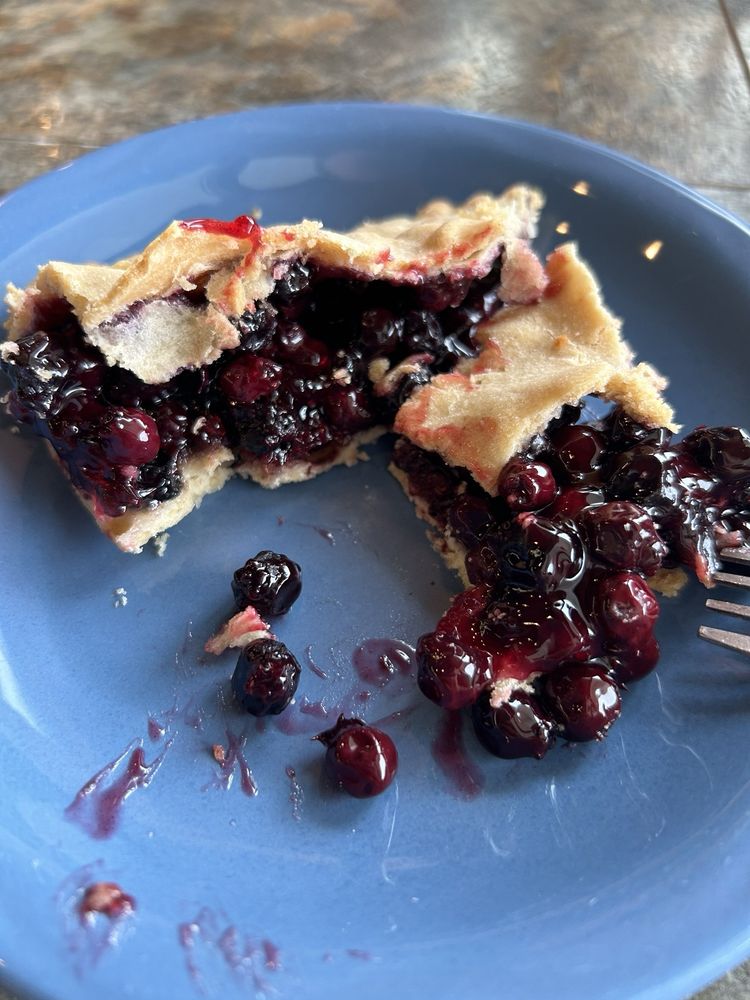 PIES PLUS CAFE - Updated January 2026 - 18 Photos & 19 Reviews - 12445 ...