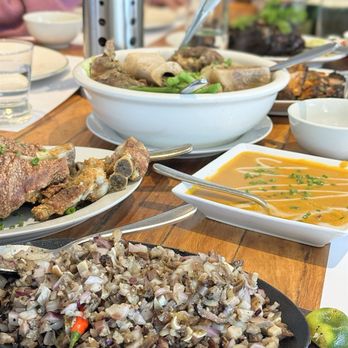 BALAY DAKO - Updated June 2025 - 675 Photos & 92 Reviews - Tagaytay ...