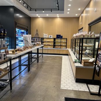 PARIS BAGUETTE - Updated January 2026 - 635 Photos & 567 Reviews ...