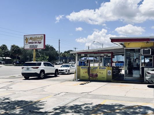 MUSTARD’S LAST STAND - Updated January 2026 - 225 Photos & 195 Reviews ...