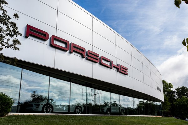 PORSCHE MAIN LINE - Updated December 2025 - 25 Photos & 49 Reviews ...