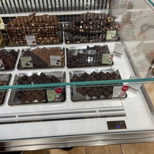 VENCHI - 126 Photos & 85 Reviews - 1796 Broadway, New York, NY - Menu ...