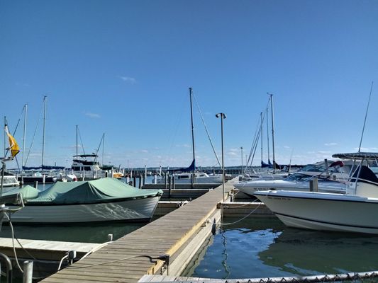 WINDMILL POINTE PARK - 11 Photos - 14920 Windmill Pointe Dr, Grosse ...