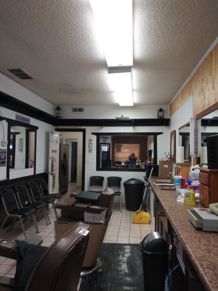 JIMMY’S BARBER SHOP - Updated May 2026 - 12 Reviews - 2129 Mcculloch ...