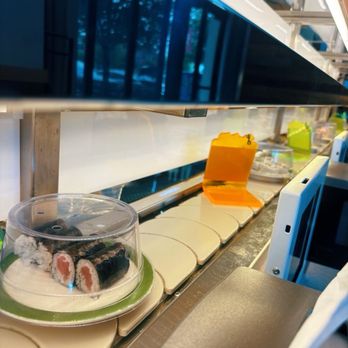 AKARII REVOLVING SUSHI - Updated January 2026 - 84 Photos & 97 Reviews ...