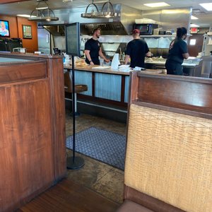 CINDERS CHARCOAL GRILL - 18 Photos & 20 Reviews - 1002 N Main St ...