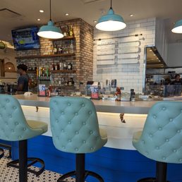 HALF SHELLS SEAFOOD GRILL - Updated October 2025 - 672 Photos & 604 ...