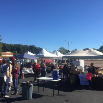 CASCADES FARMERS MARKET - Updated October 2025 - 71 Photos & 17 Reviews ...