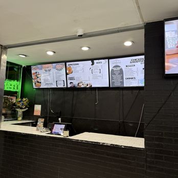 COOKLYN EATS - Updated December 2025 - 53 Photos & 28 Reviews - 1140 ...