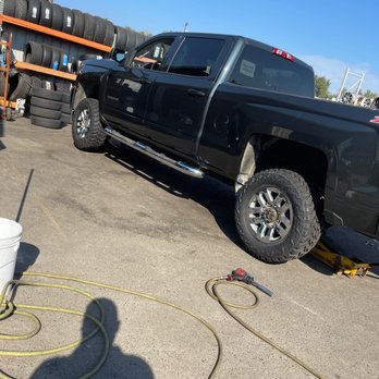 SANTIS TIRES & WHEELS - Updated July 2025 - 44 Reviews - 13120 Canyon ...