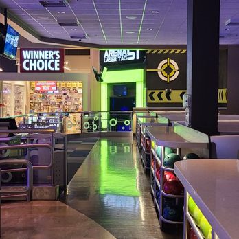 MAIN EVENT LOUISVILLE - Updated November 2024 - 301 Photos & 221 ...