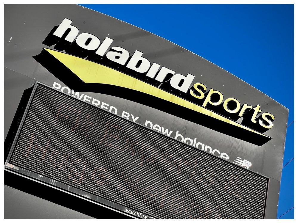HOLABIRD SPORTS - Updated July 2025 - 37 Photos & 158 Reviews - 9220 ...
