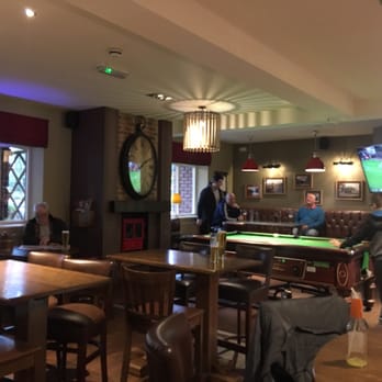 SPARKING CLOG - Updated April 2025 - Radcliffe Moor Road, Radcliffe ...