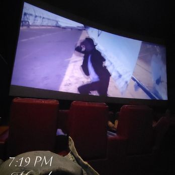 AMC TRADERS POINT 12 - Updated October 2025 - 80 Photos & 89 Reviews ...