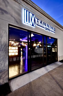 LUX TANNING SPA - Updated December 2025 - 12 Photos & 27 Reviews - 5100 ...