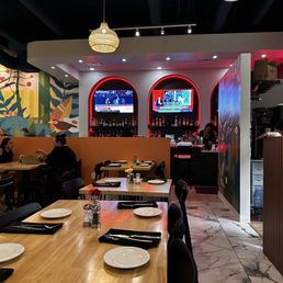 REDBIRD SCRATCH KITCHEN + BAR - Updated October 2025 - 545 Photos & 510 Reviews - 6444 North ...