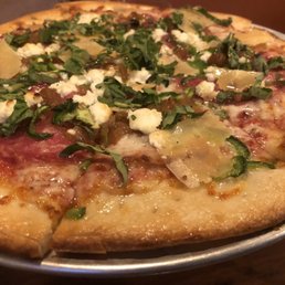 WHITECAPS PIZZA - Updated January 2026 - 612 Photos & 955 Reviews ...