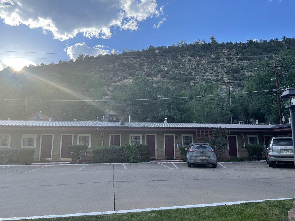 SIESTA MOTEL - 13 Photos & 59 Reviews - 3475 Main Ave, Durango ...