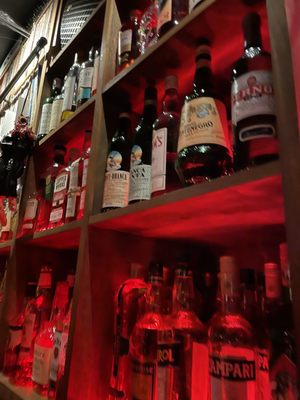 REVOLVER BAR - 74 Photos & 87 Reviews - 1514 E Olive Way, Seattle ...