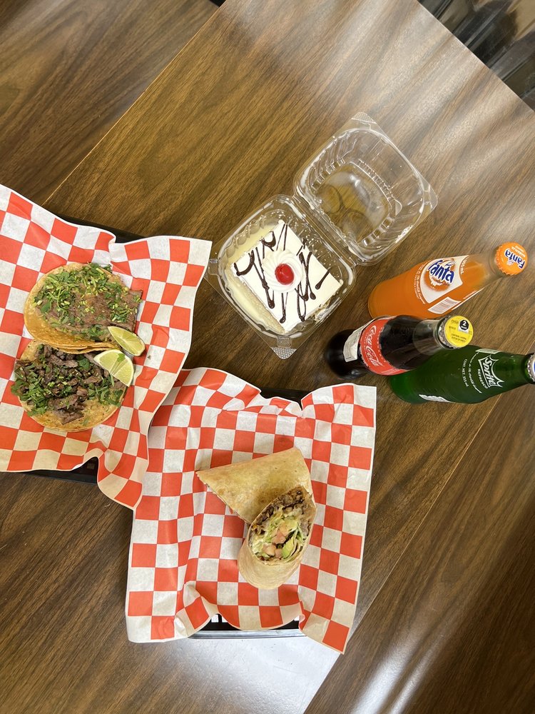 TACO TOWN - Updated August 2025 - 35 Photos & 49 Reviews - 1729 E ...