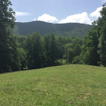 TRACKROCK STABLES - Updated January 2026 - 59 Photos & 27 Reviews - 202 ...